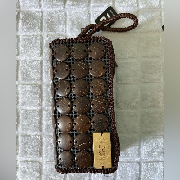 Bags | Coconut Wallet | Poshmark